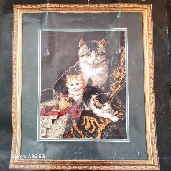Dimensions | Art | Captivating Felines Gold Collection Dimensions Cross ...